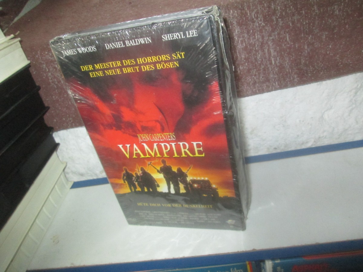 VHS - VAMPIRE - JOHN CARPENTER - VCL - NEU kaufen | Filmundo.de