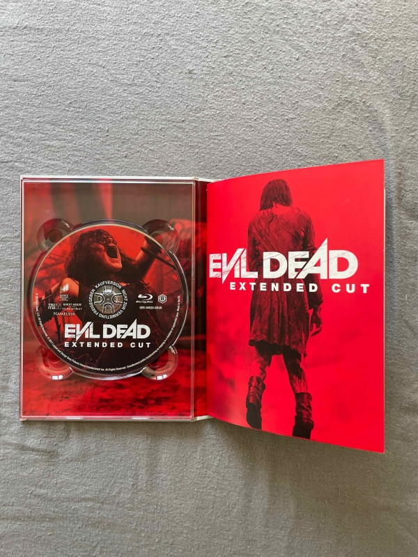 EVIL DEAD - REMAKE - EXTENDED CUT - BLU RAY - MEDIABOOK - NAMELESS ...